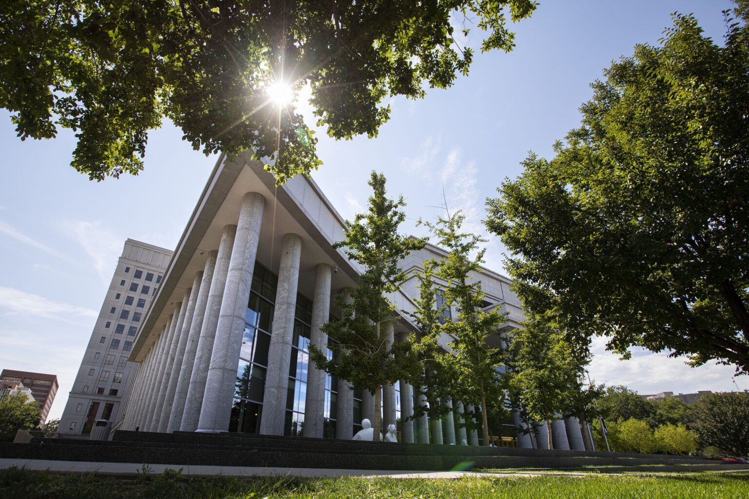 Judge in Barry Morphew case rules to limit pre-trial publicity - Denver ...