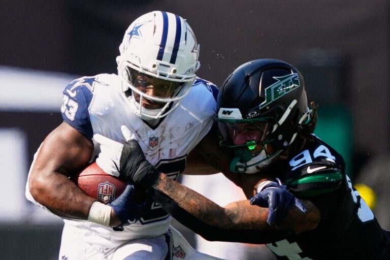 Broncos LB Alex Singleton has 'emotional' return after suffering torn ...