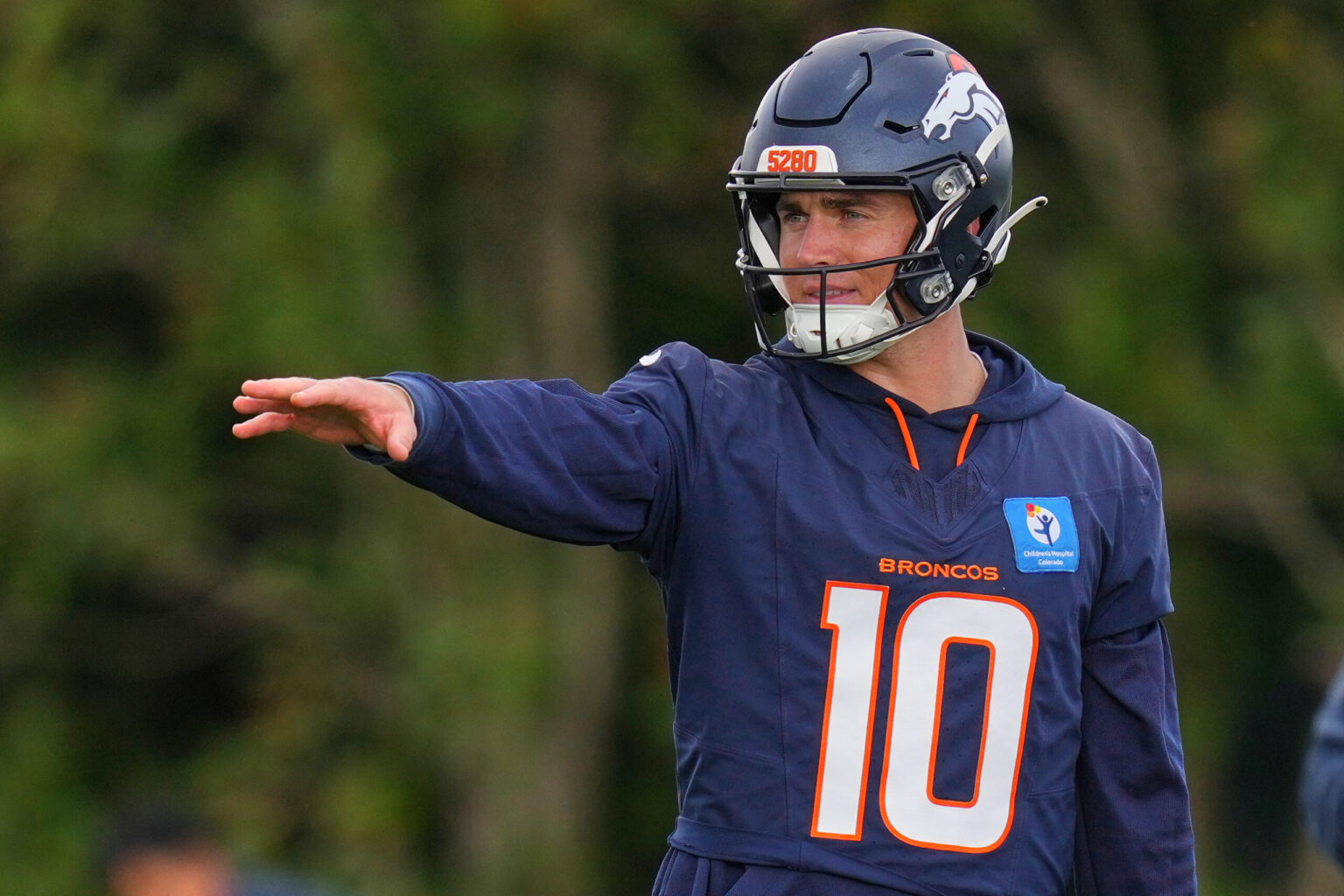 After false report of death, ex-Broncos boss Wade Phillips is fine, may ...