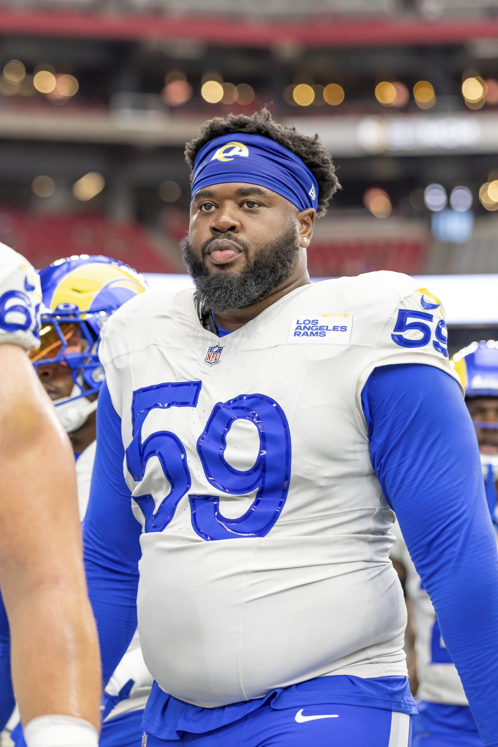 Broncos LB Alex Singleton undergoes surgery for testicular cancer ...