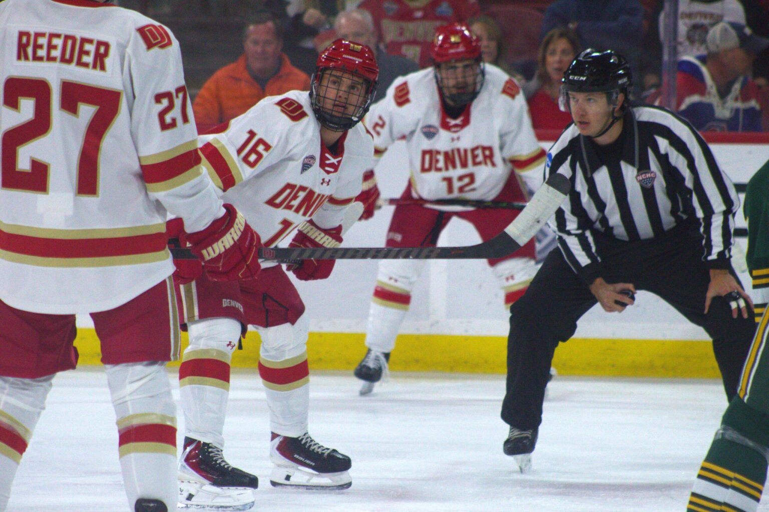 No. 9 Denver hockey completes road sweep of defending national ...