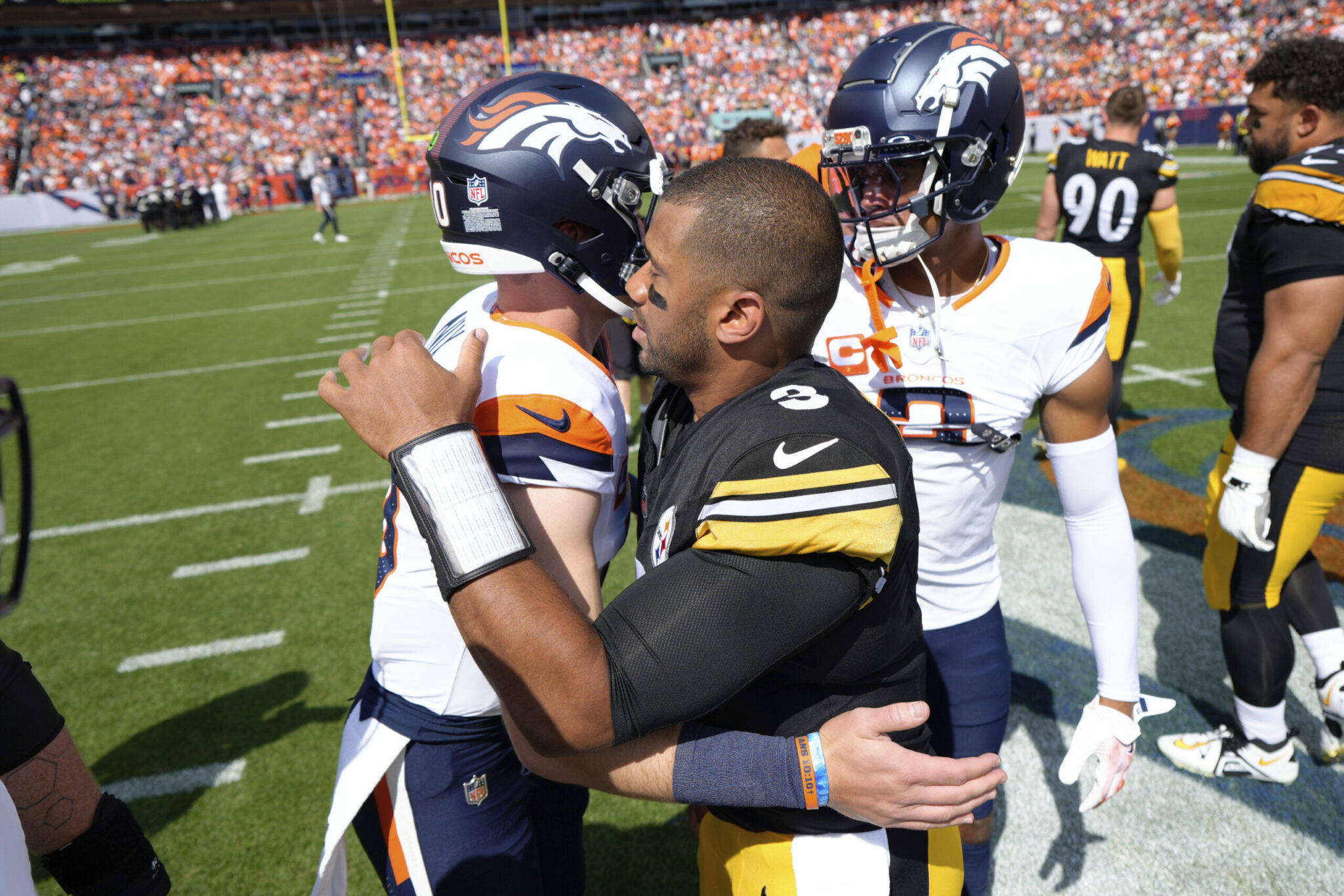 QB showdown between Broncos’ Bo Nix, Packers’ Jordan Love as good as it ...