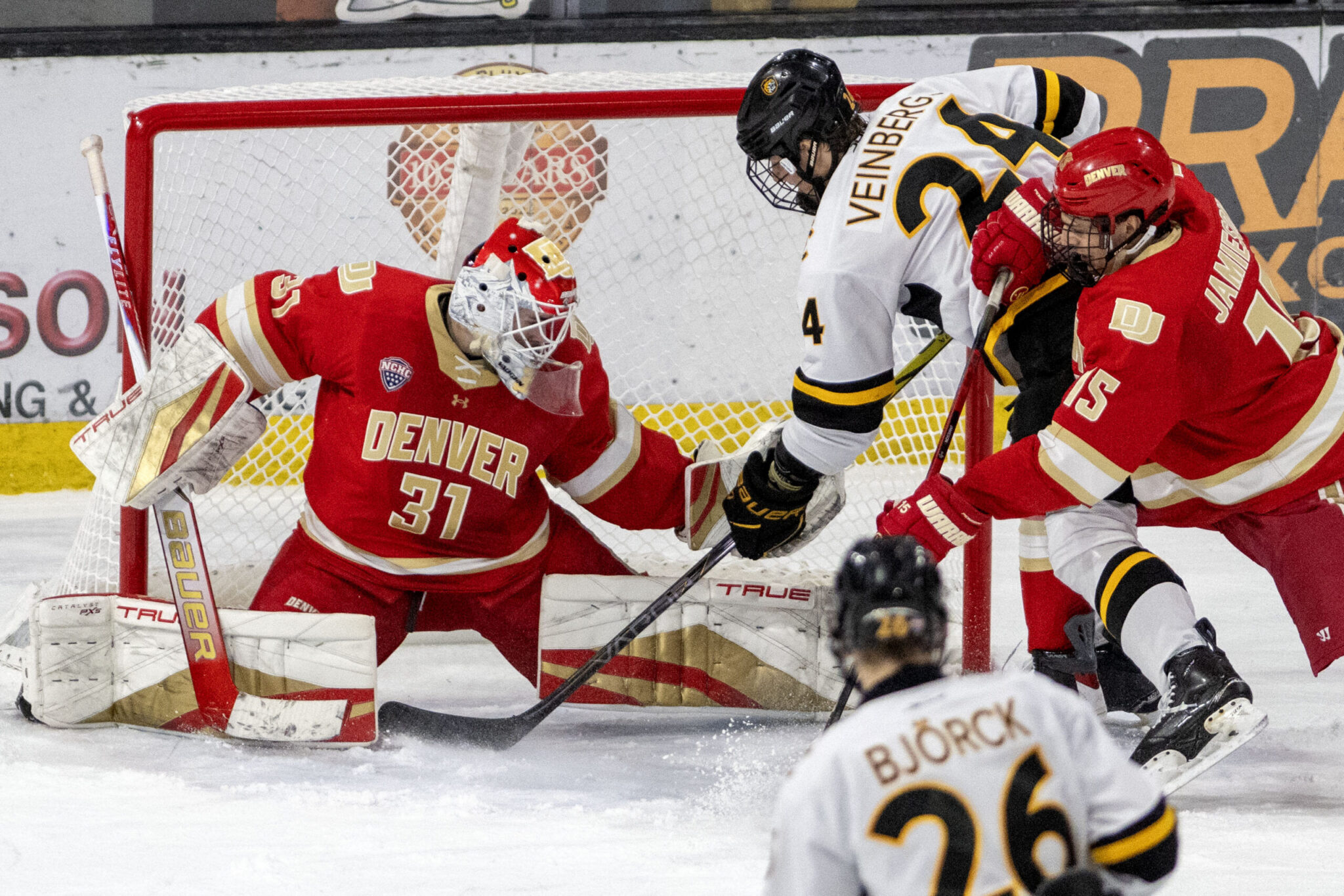 DU Pioneers clinch Gold Pan trophy for 7th straight season with