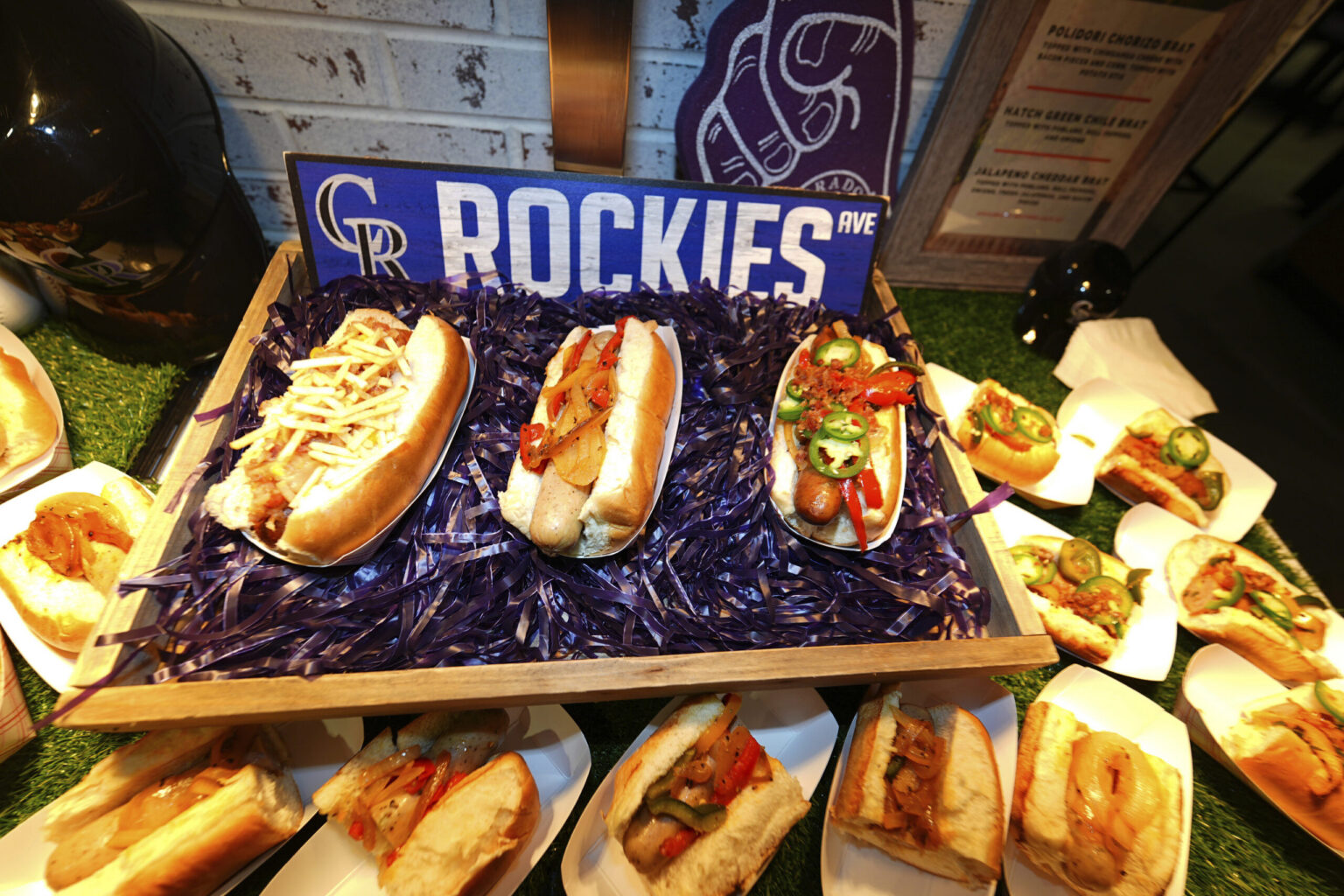 WR Elijah Moore explains why he signed to Broncos’ practice squad - Denver Gazette