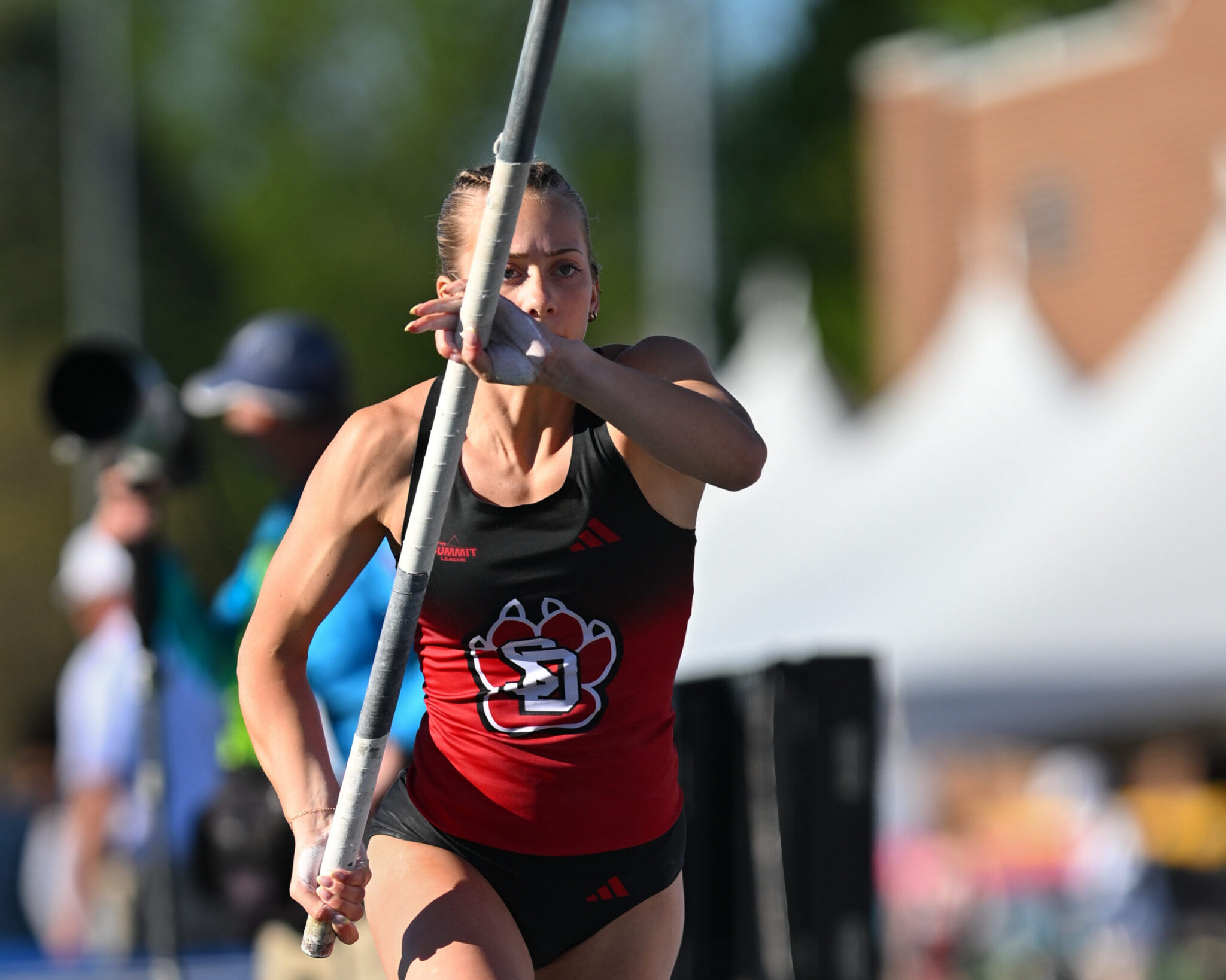 Colorado Springs native Anna Willis enters NCAA Track and Field ...